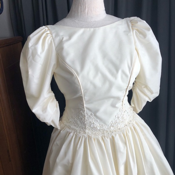 Vintage | Dresses | Vintage 9s Tea Length Ivory Shantung Wedding Gown ...